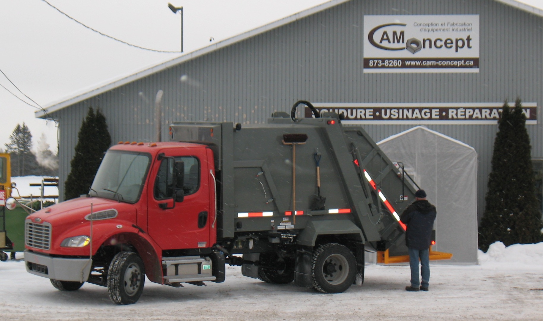 Cam_pack 10 cubic yards, 12 ft body